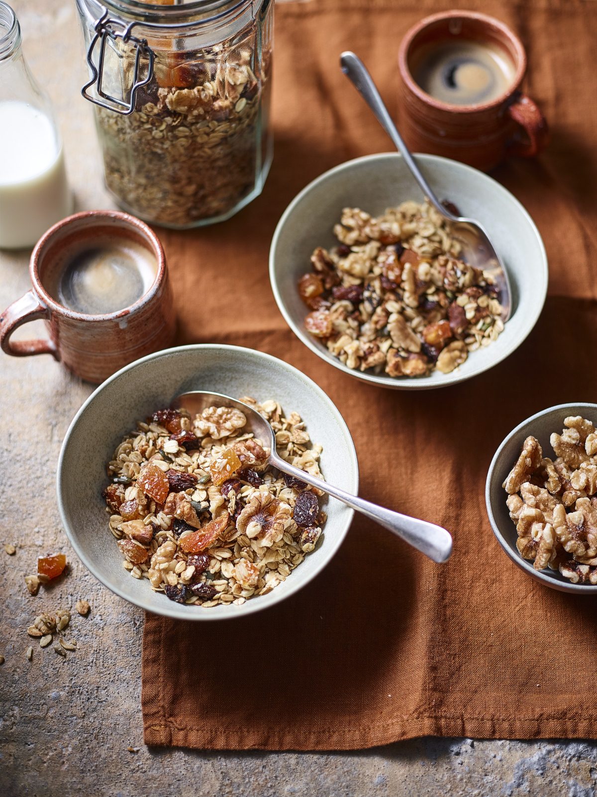 Air Fried Walnut Granola - California Walnuts